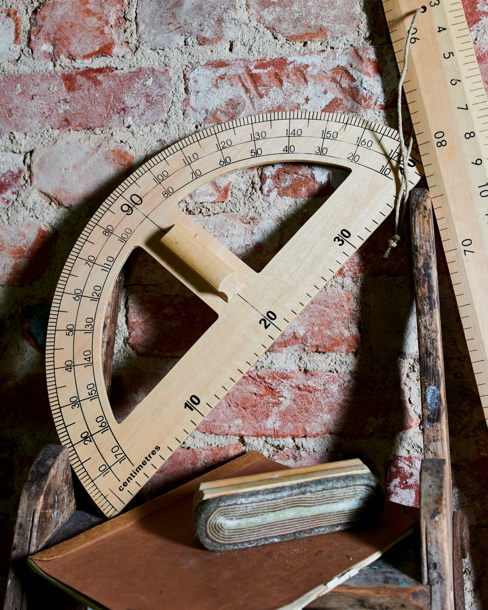 Large Laminated blackboard/ fabric protractor with handle – brush64